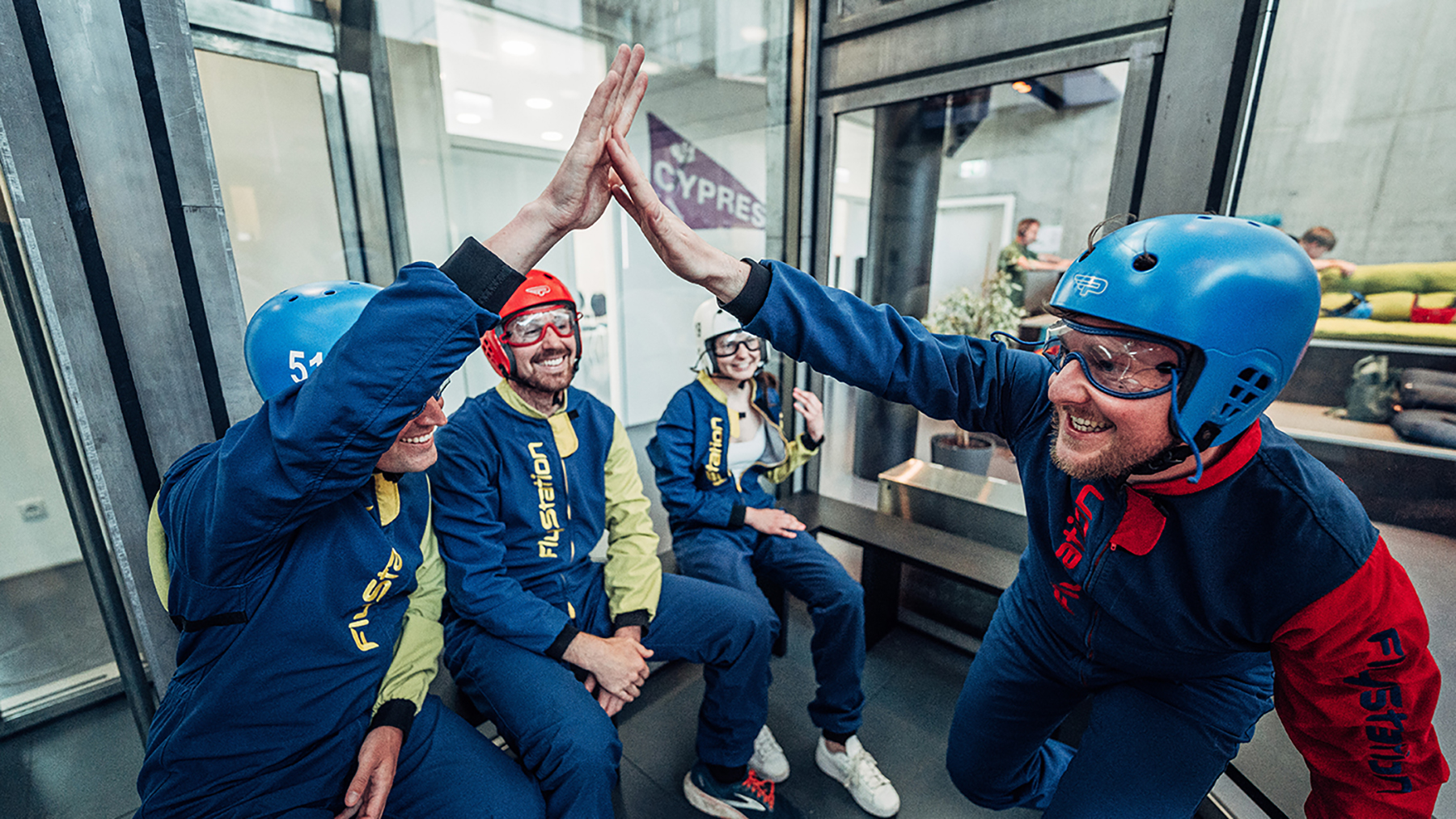 Bodyflying for Groups - FlyStation Munich - Bodyflying und Indoor ...