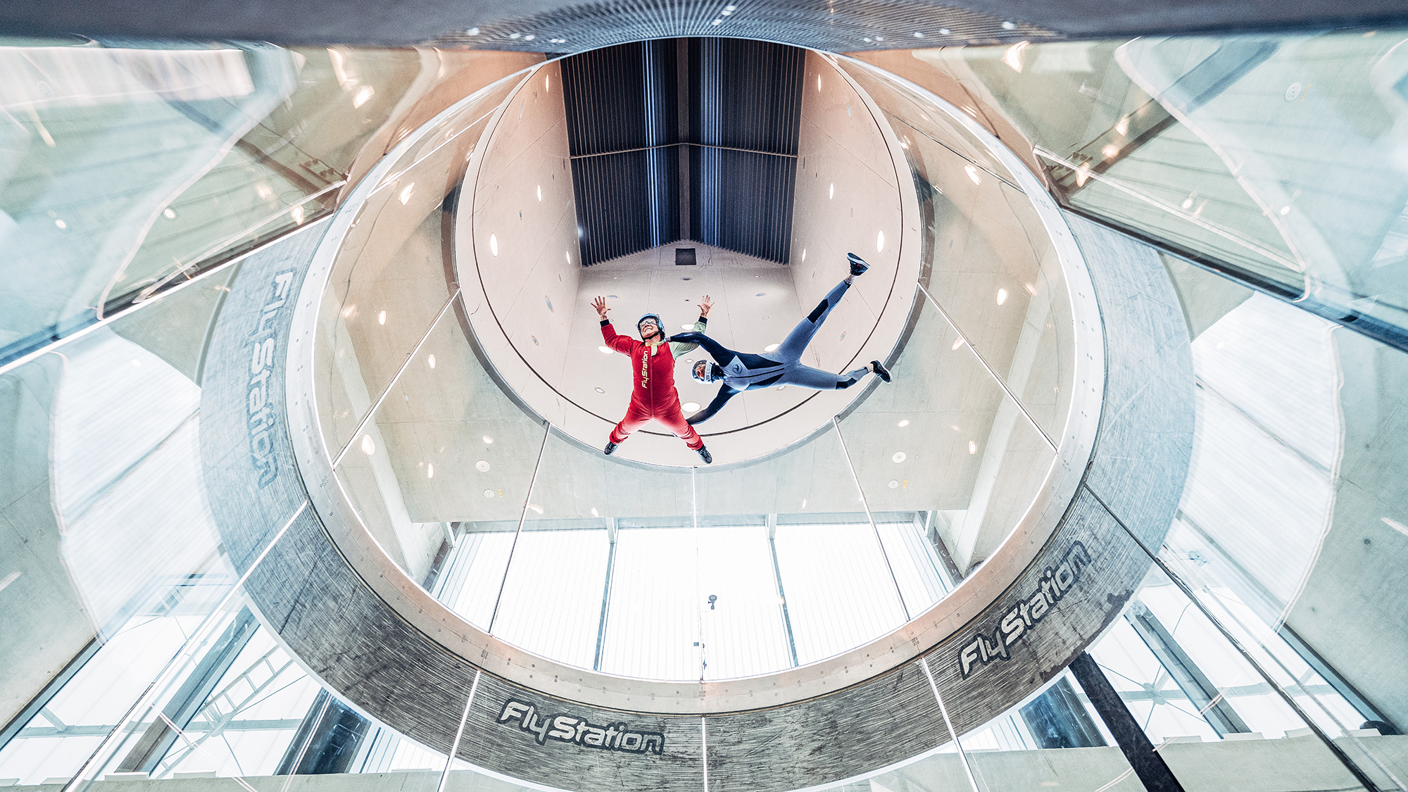 Bodyflying Sommer-Special - Indoor Skydiving in München - FlyStation ...
